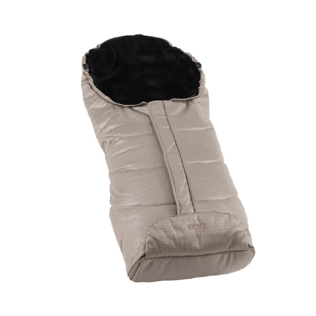Egg3 Footmuff – Newbie and Me